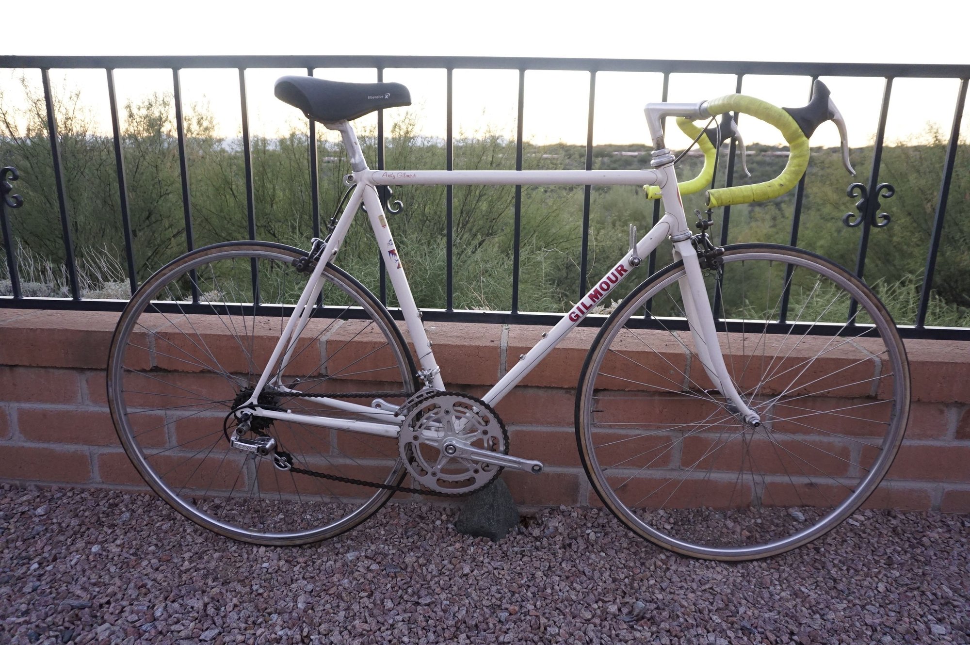 Quick shoot of the Andy Gilmour Frameset - Bike Forums