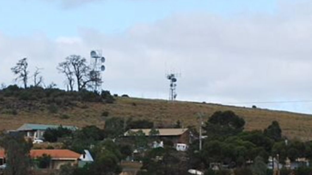 What's that satellite dish in Mount Cottrell? - PPRuNe Forums