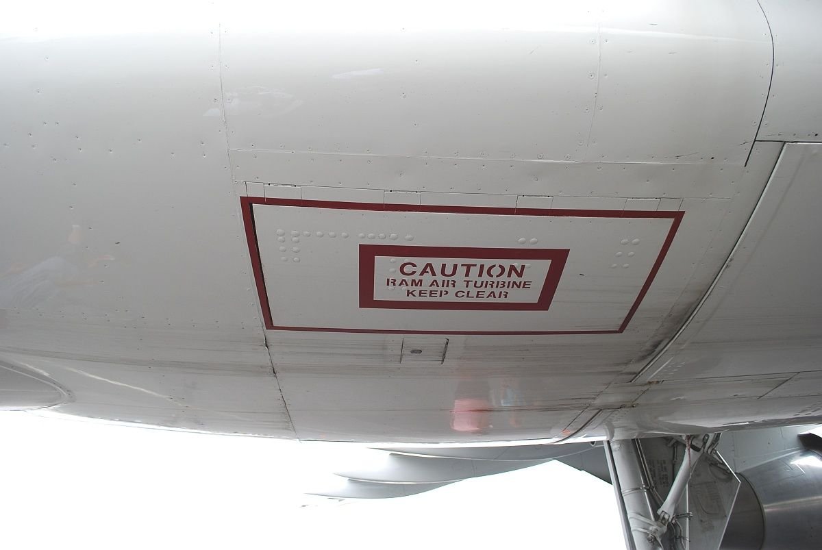 767/757 RAT - PPRuNe Forums