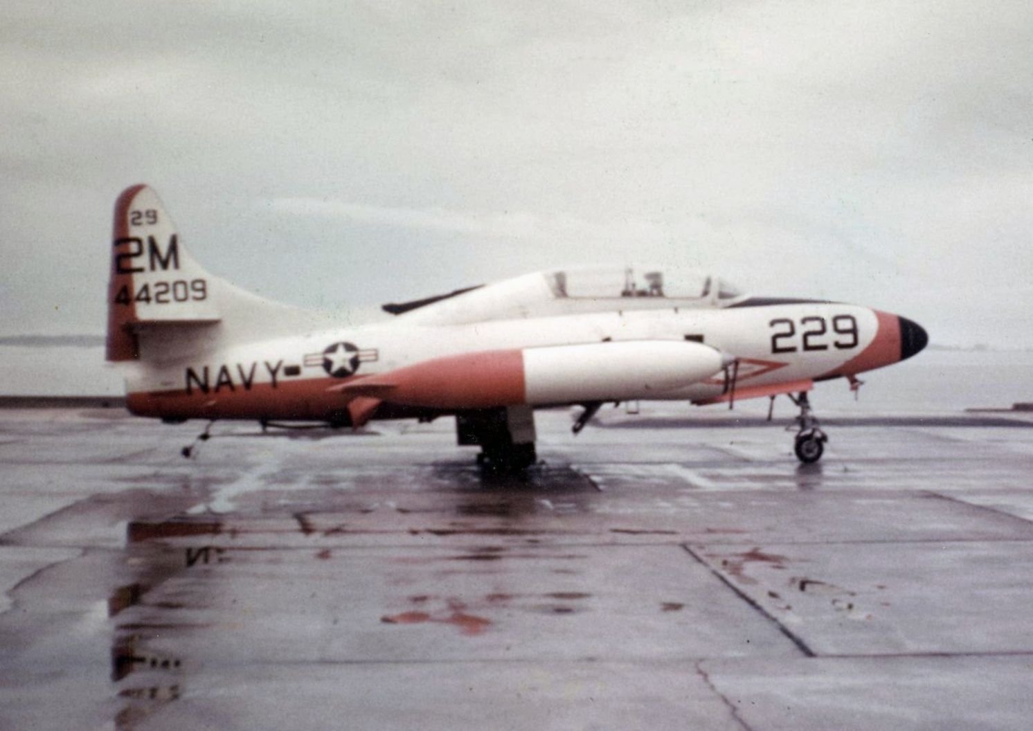 USAF to scale down T-1 fleet, students to spend more time on simulators ...