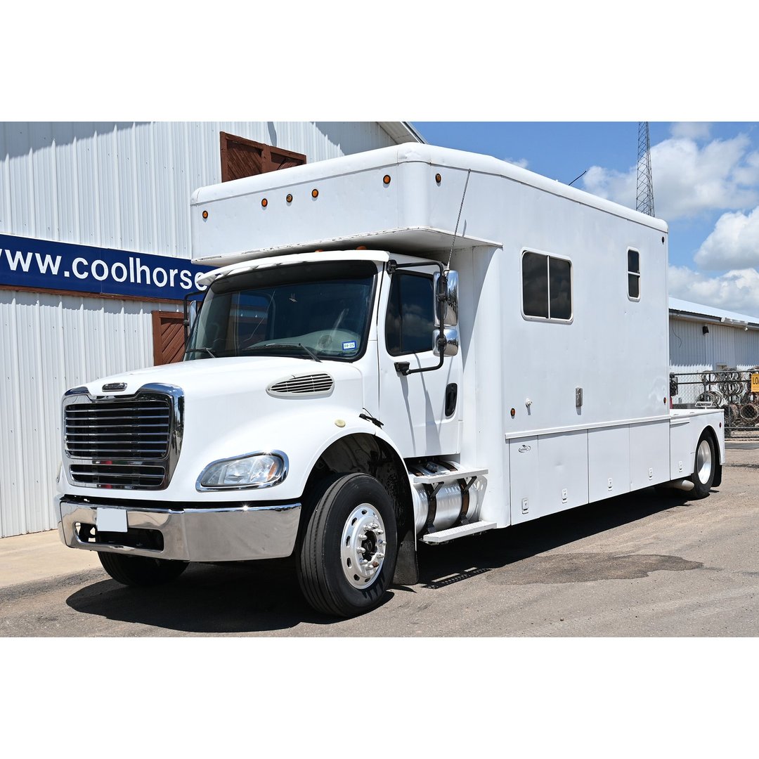 2005 Freightliner M2 Step Deck with 13' LQ and 7'6" Bed for Sale in ...
