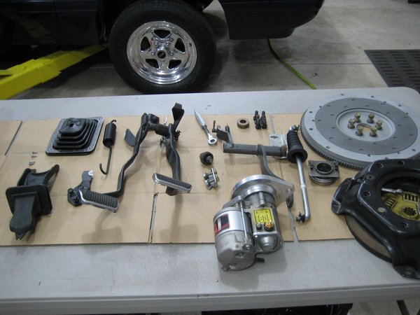 66 MUSTANG 4 SPEED CONVERSION KIT COMPLETE for Sale in Romulus, MI ...