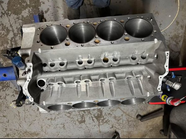 Aluminum rodeck block standard bore 400 mains for Sale in DAYTON, OH ...