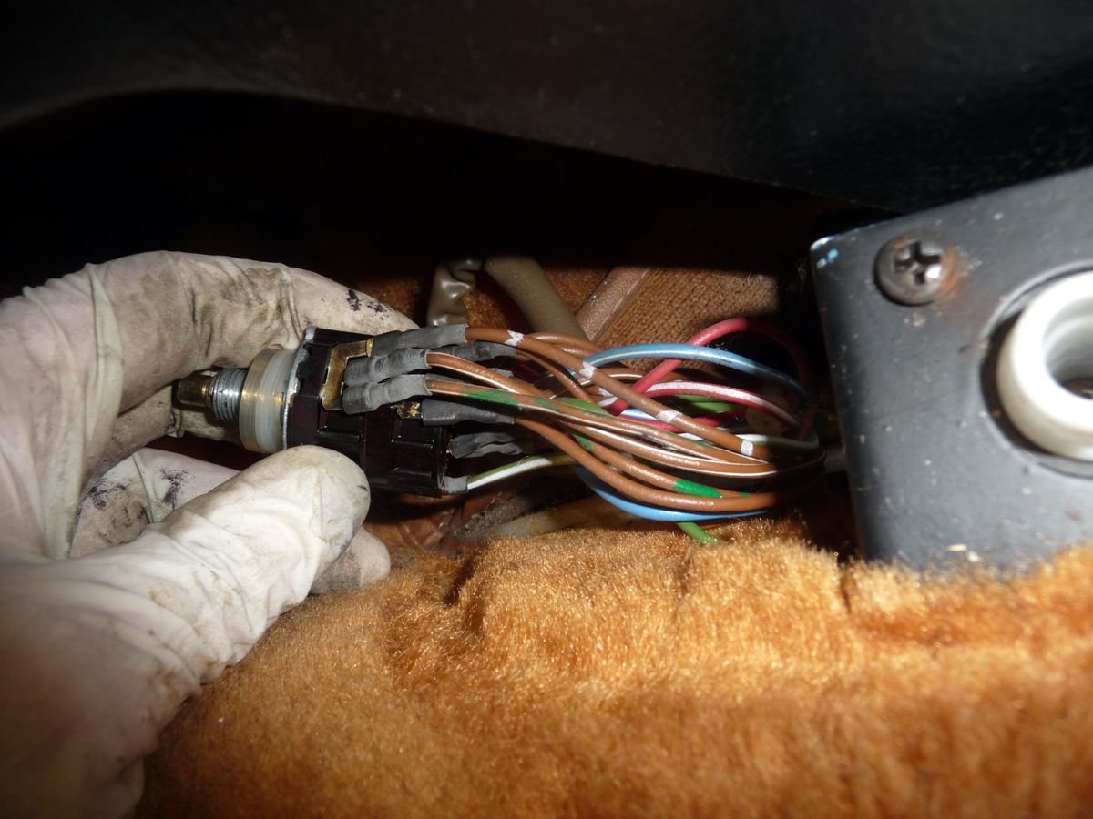 Info needed on FADER & related parts etc - Rennlist - Porsche ...
