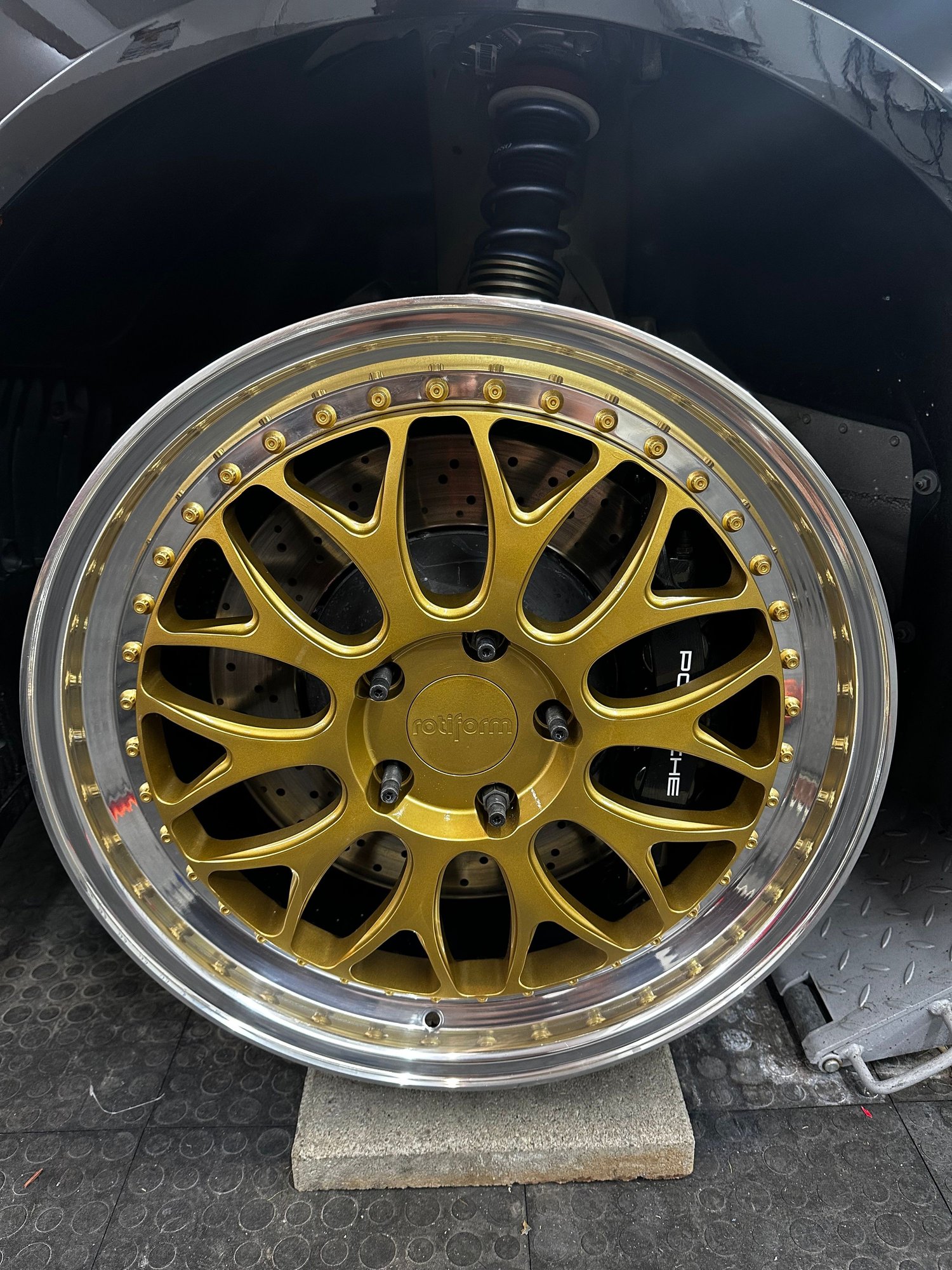 Rotiform DAB - GT4/Spyder fitment - Rennlist - Porsche Discussion Forums