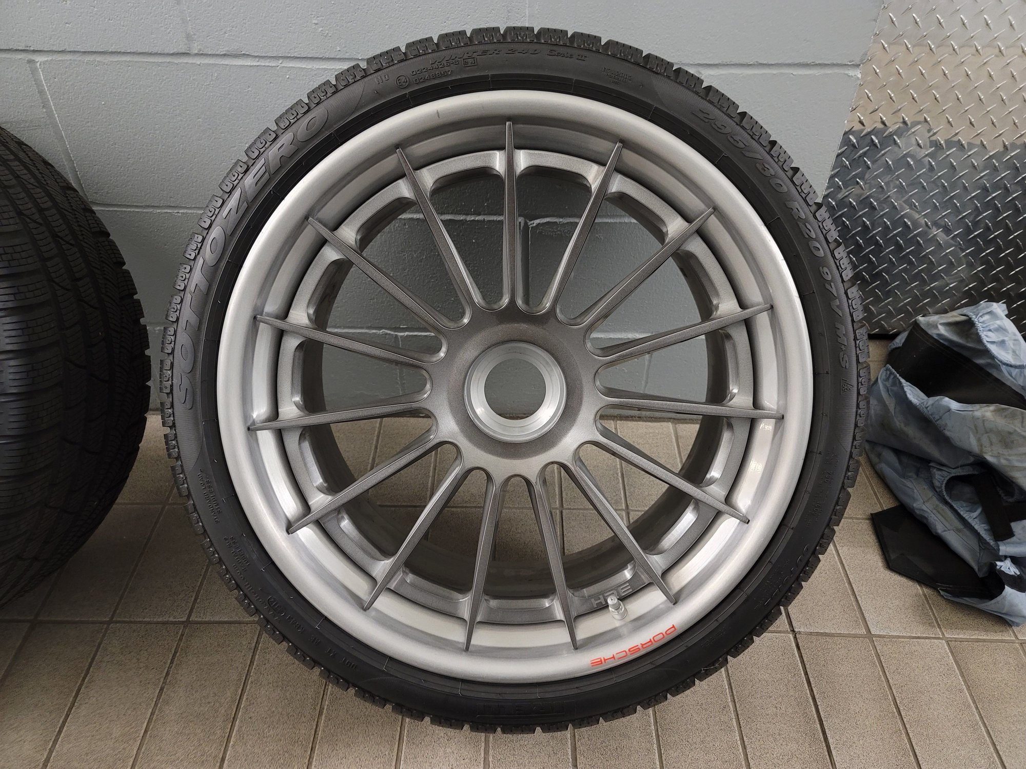 HRE RS103 Center Lock 20" Wheels and Snow Tires 991TT & 991 GT3 ...