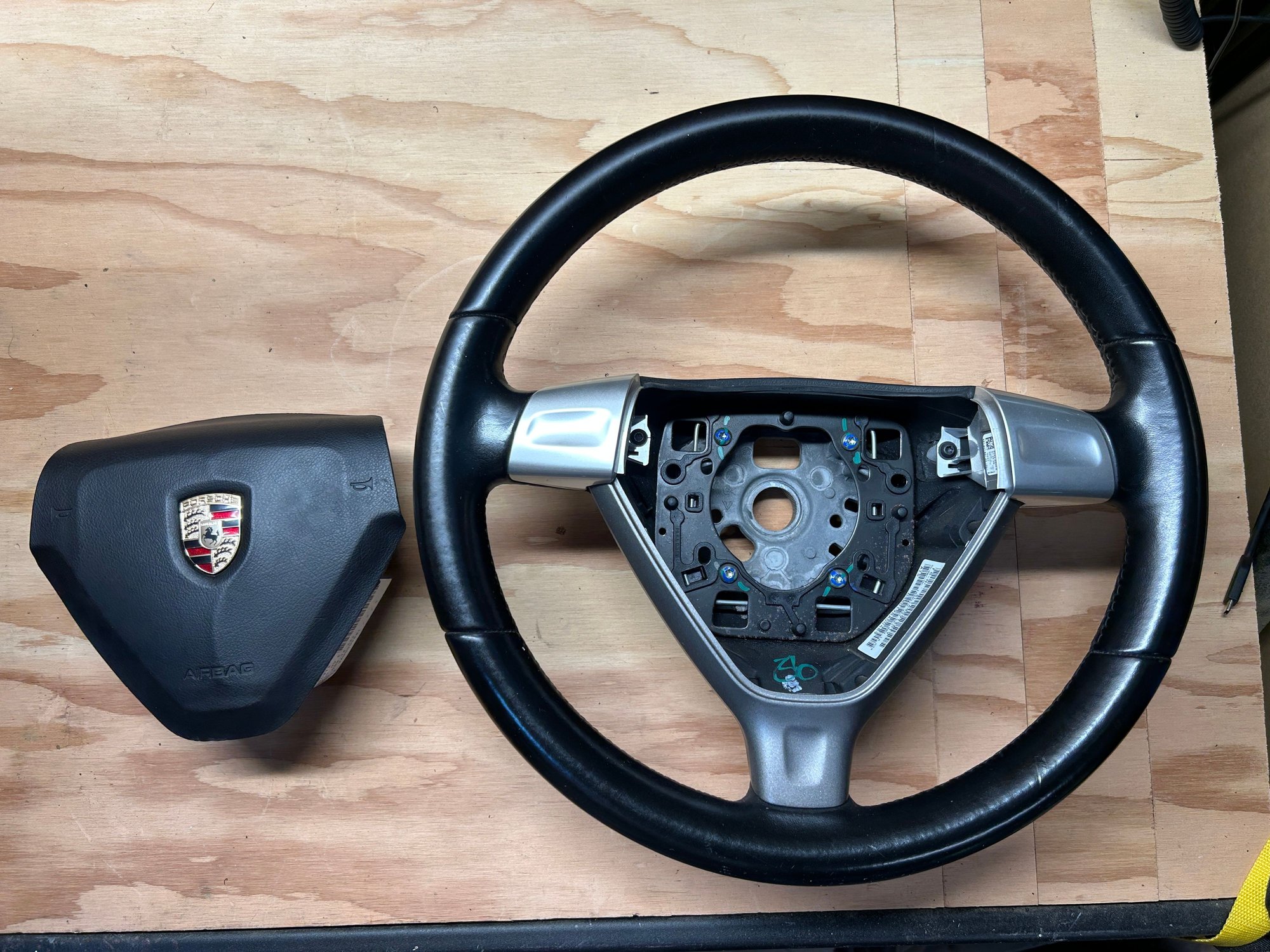 997/987 Triangle Steering wheel airbag - Rennlist - Porsche Discussion ...