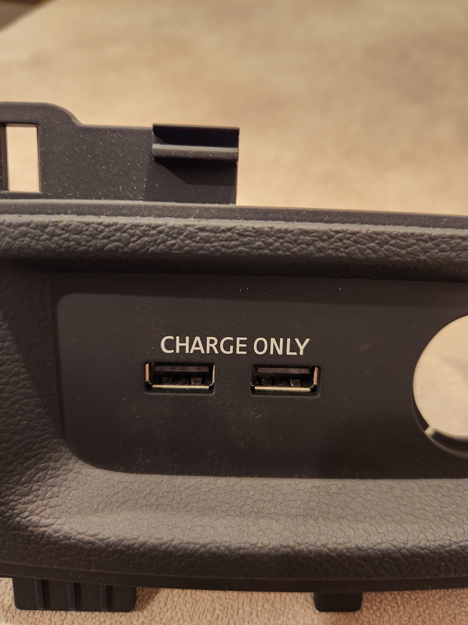 Rear Console W/USB Hub Retrofit - AudiWorld Forums