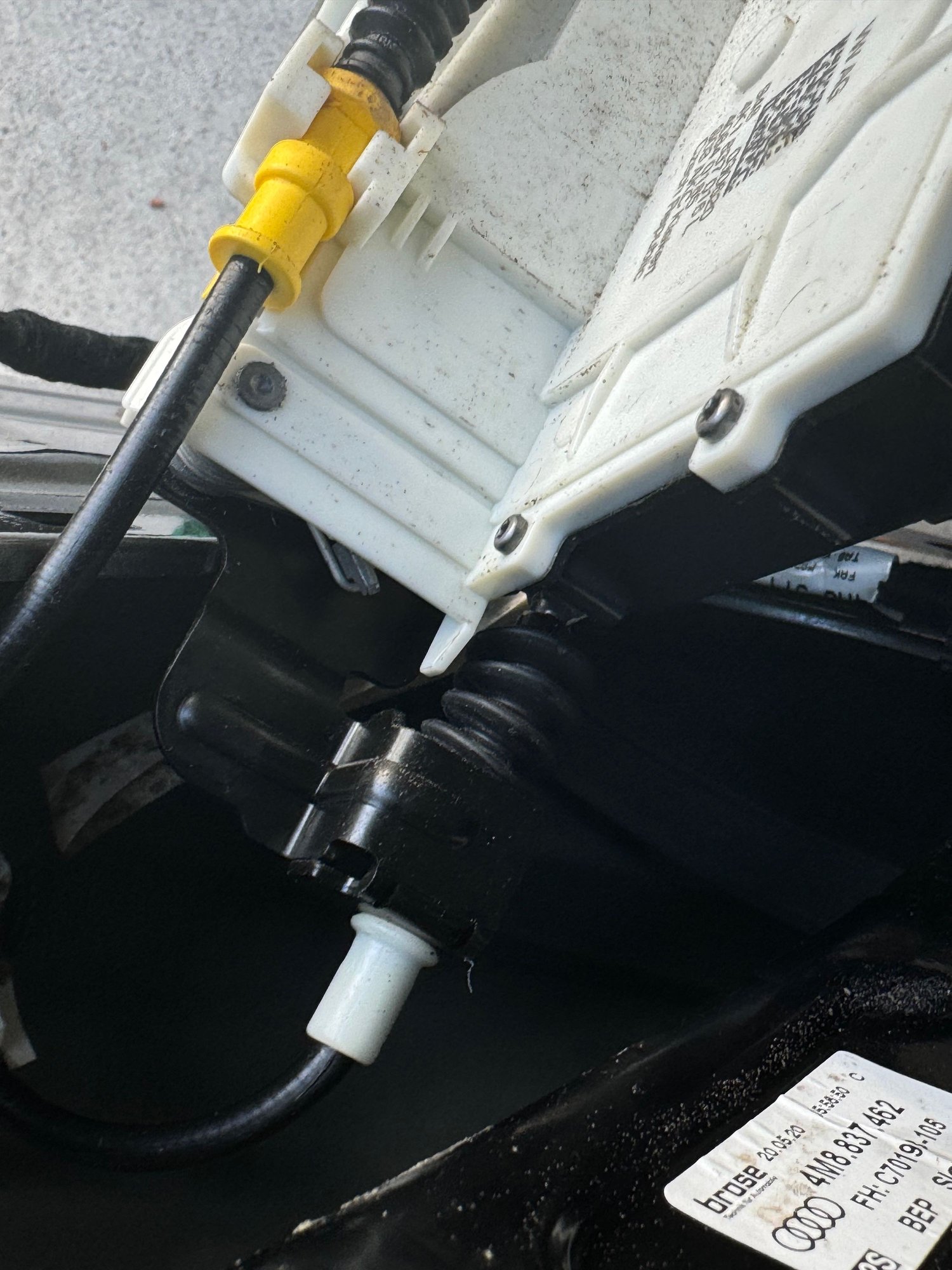 Central Locking Malfunction - AudiWorld Forums