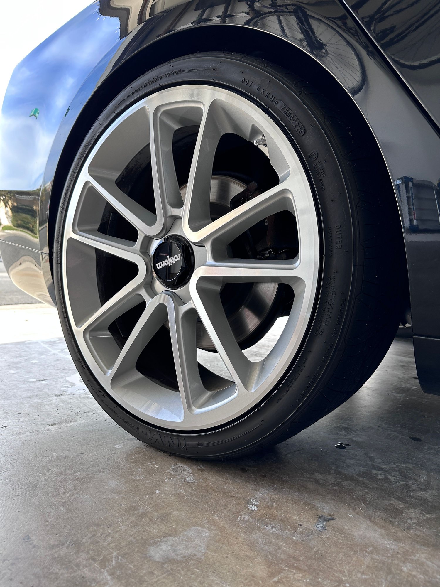 FS: 22x10 Rotiform BTL w/ 285/30R22 Nitto Invo and 275/30R20 Nitto Invo - AudiWorld Forums