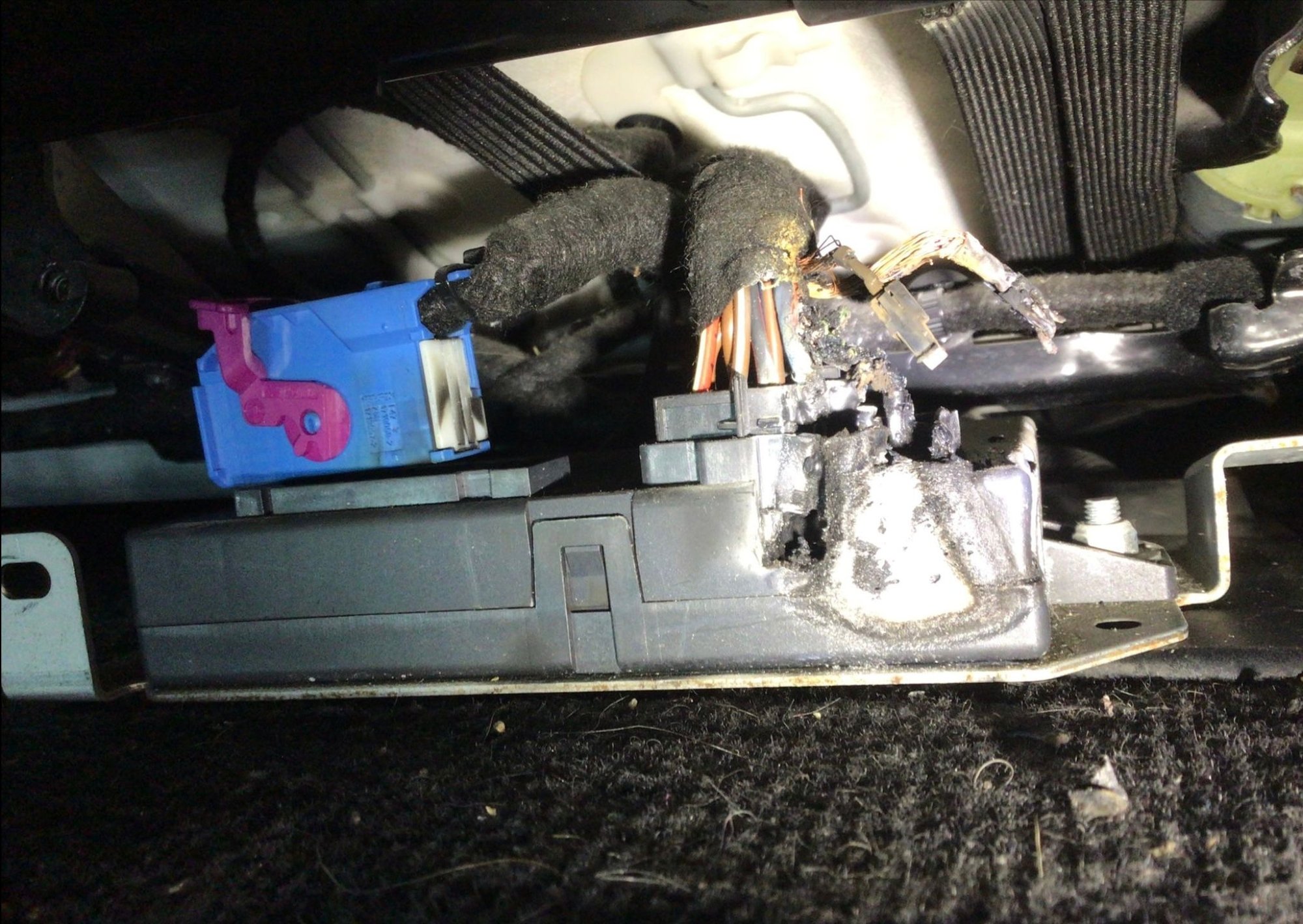 Component Protection for Driver Seat Controller - AudiWorld Forums