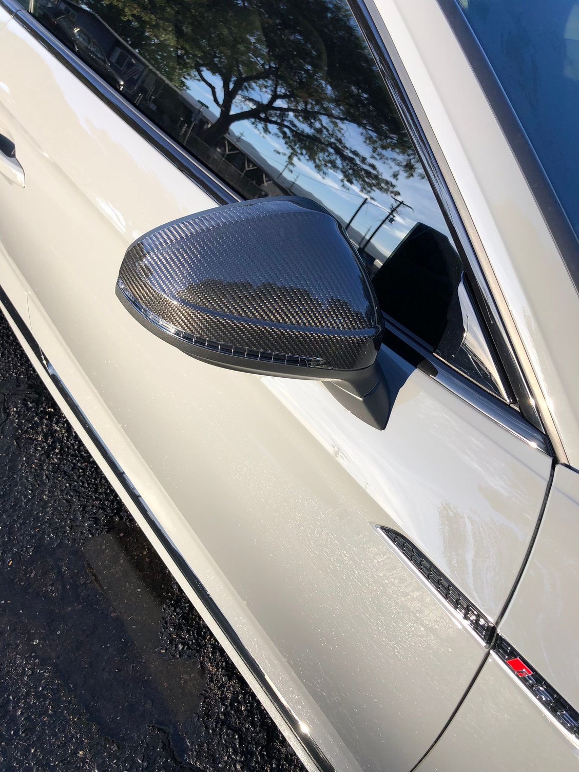Carbon fiber mirror caps installed RS5 - AudiWorld Forums