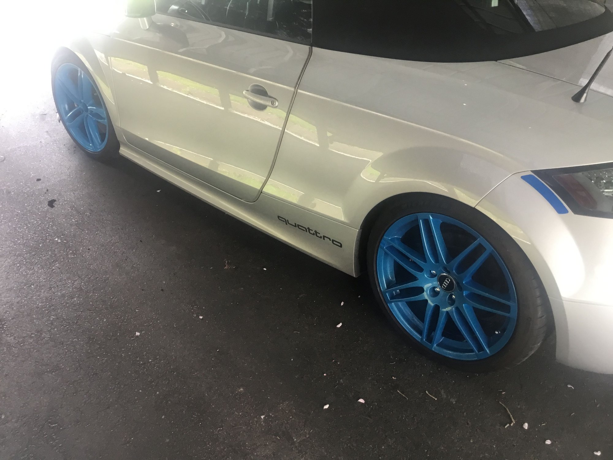 Hit a pothole and a minute later you have a blowout - AudiWorld Forums