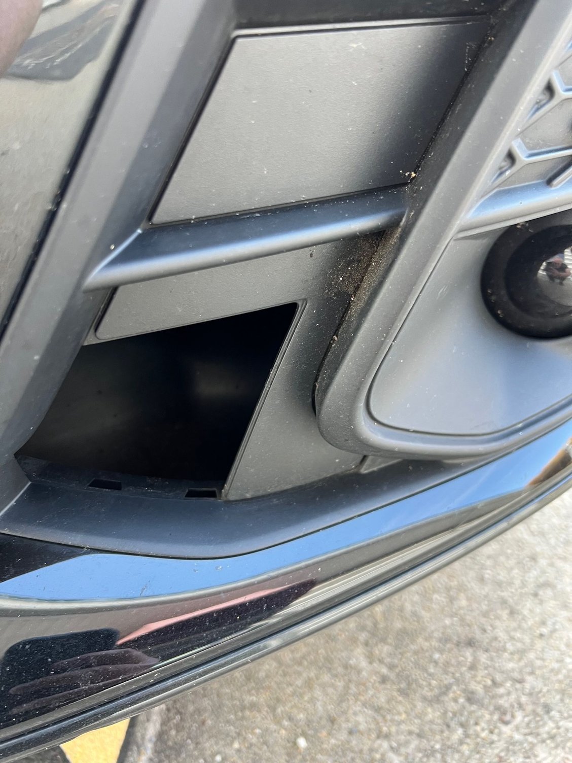 Is a cover missing here? - AudiWorld Forums
