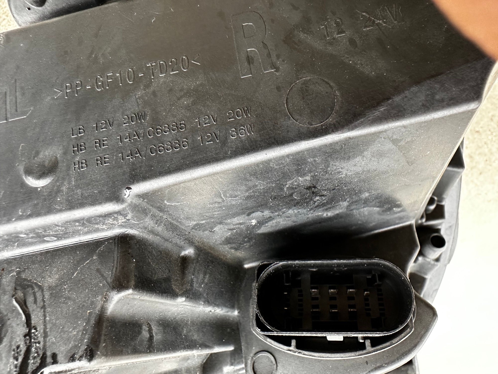 2017 B9 A4 Full Matrix LED Headlight - AudiWorld Forums