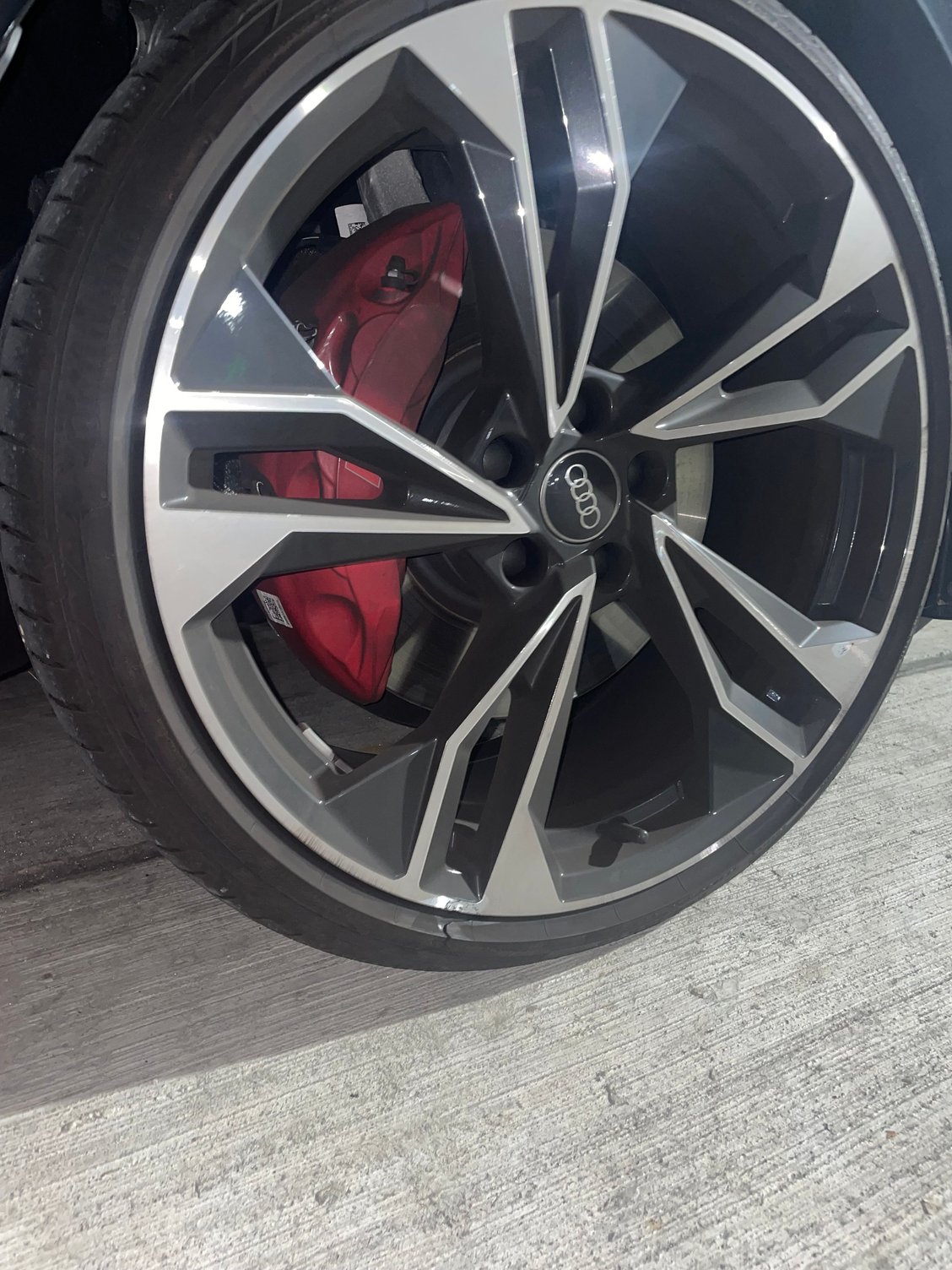 Help with tire - AudiWorld Forums