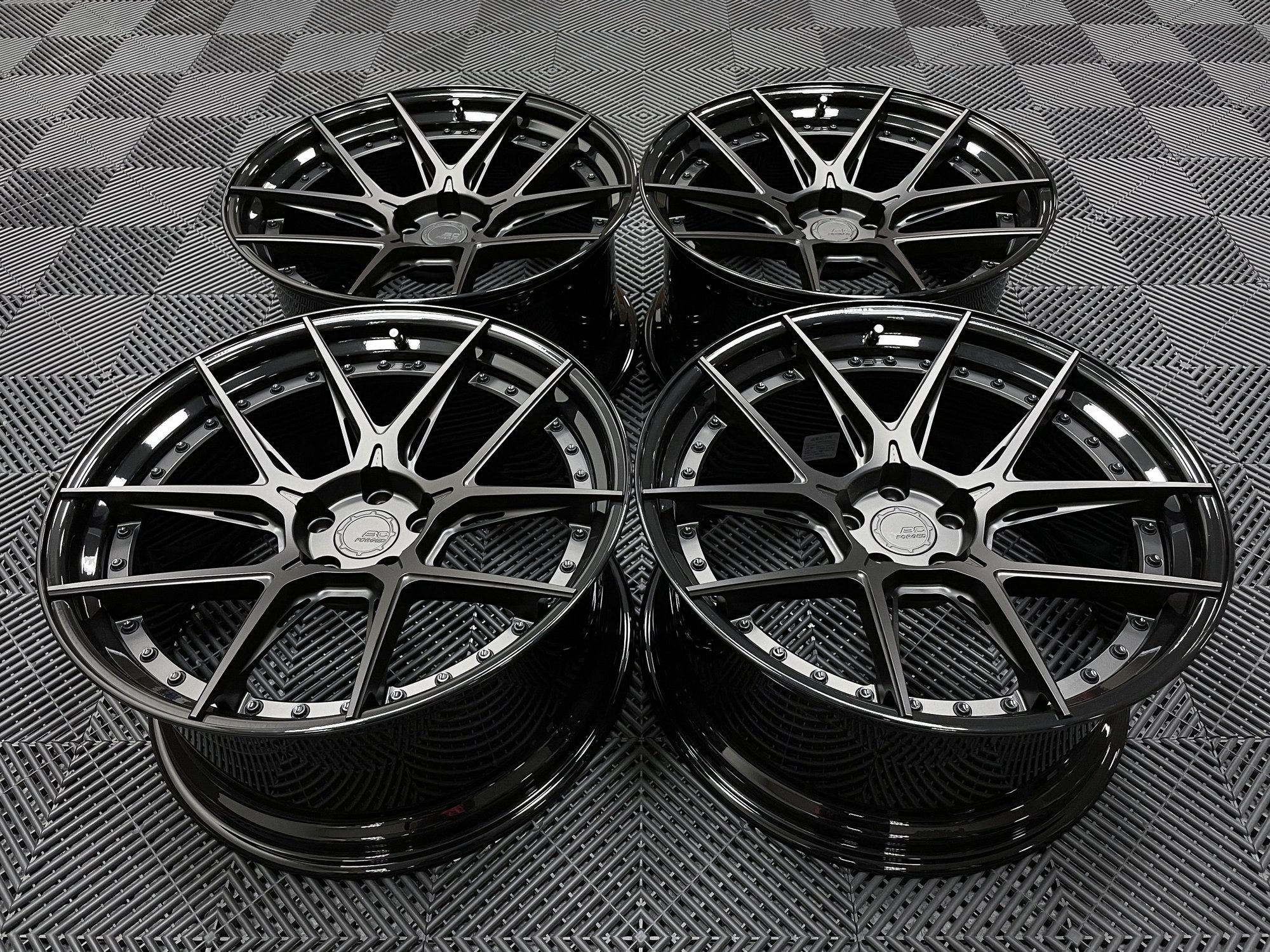 BC Forged - HCA 381S - Matte/Gloss Black two piece 20"x10" - B9 RS5 ...
