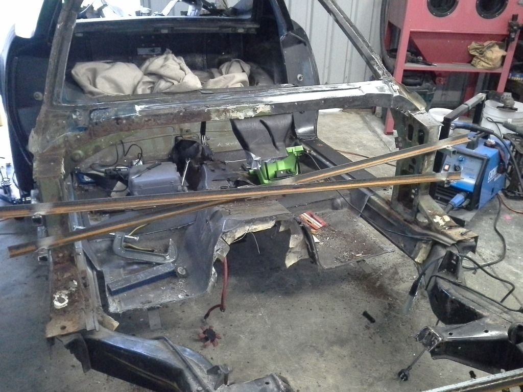 Lower Left Corner Windshield Frame Repair - 72 Coupe - CorvetteForum ...