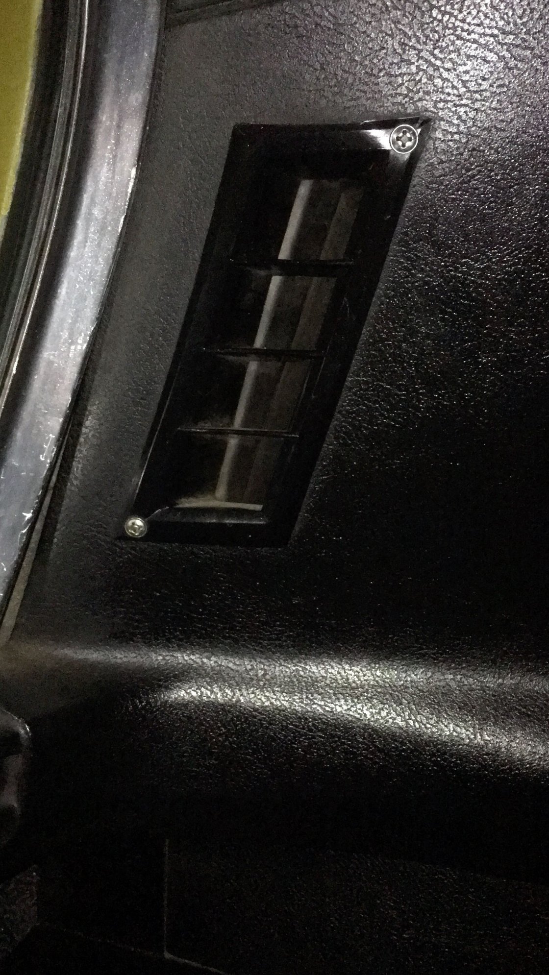 1974 Rear Vent Motor and Duct Vent - CorvetteForum - Chevrolet Corvette ...