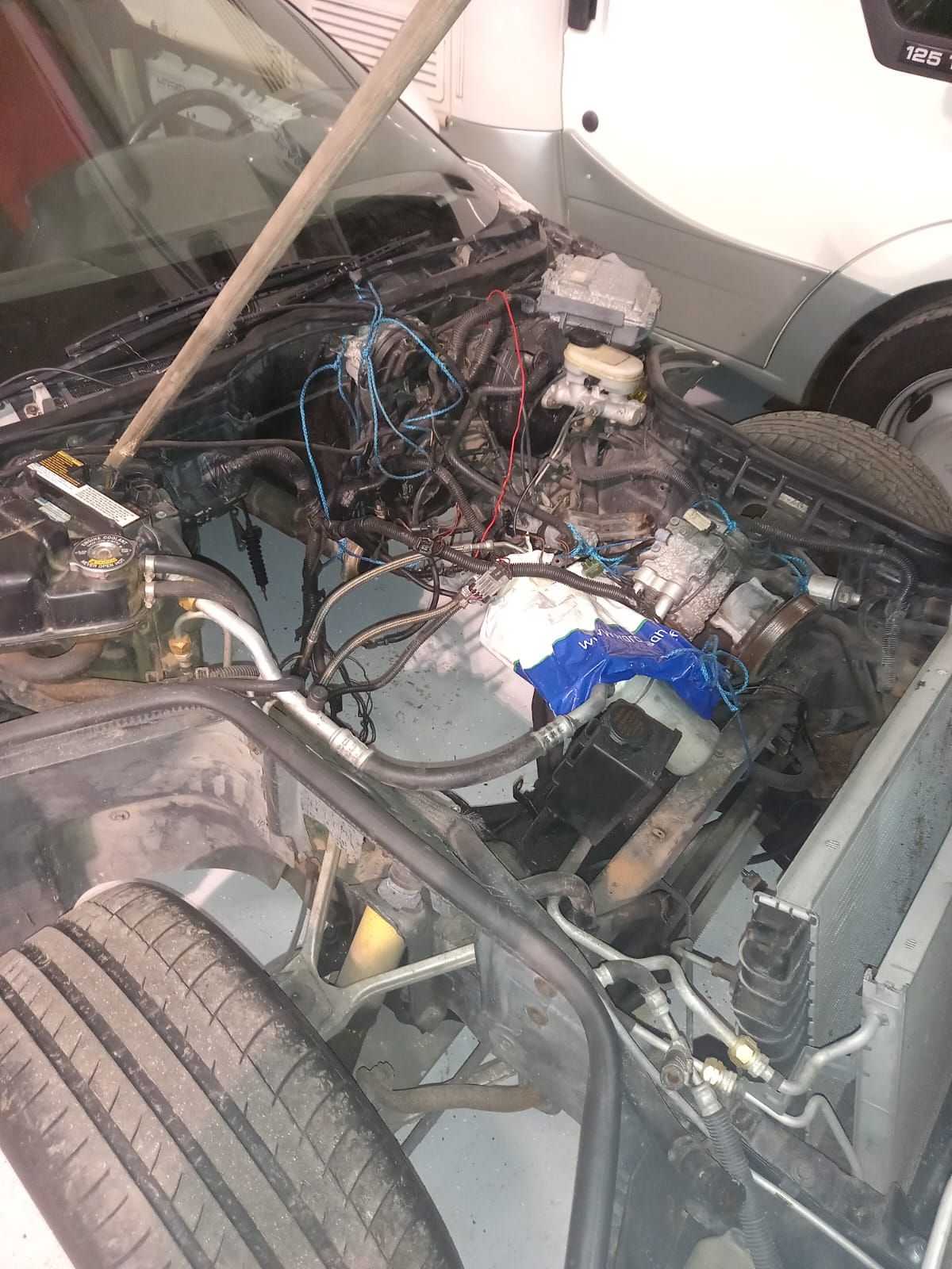 1995 engine and transmission assembly together? - CorvetteForum ...