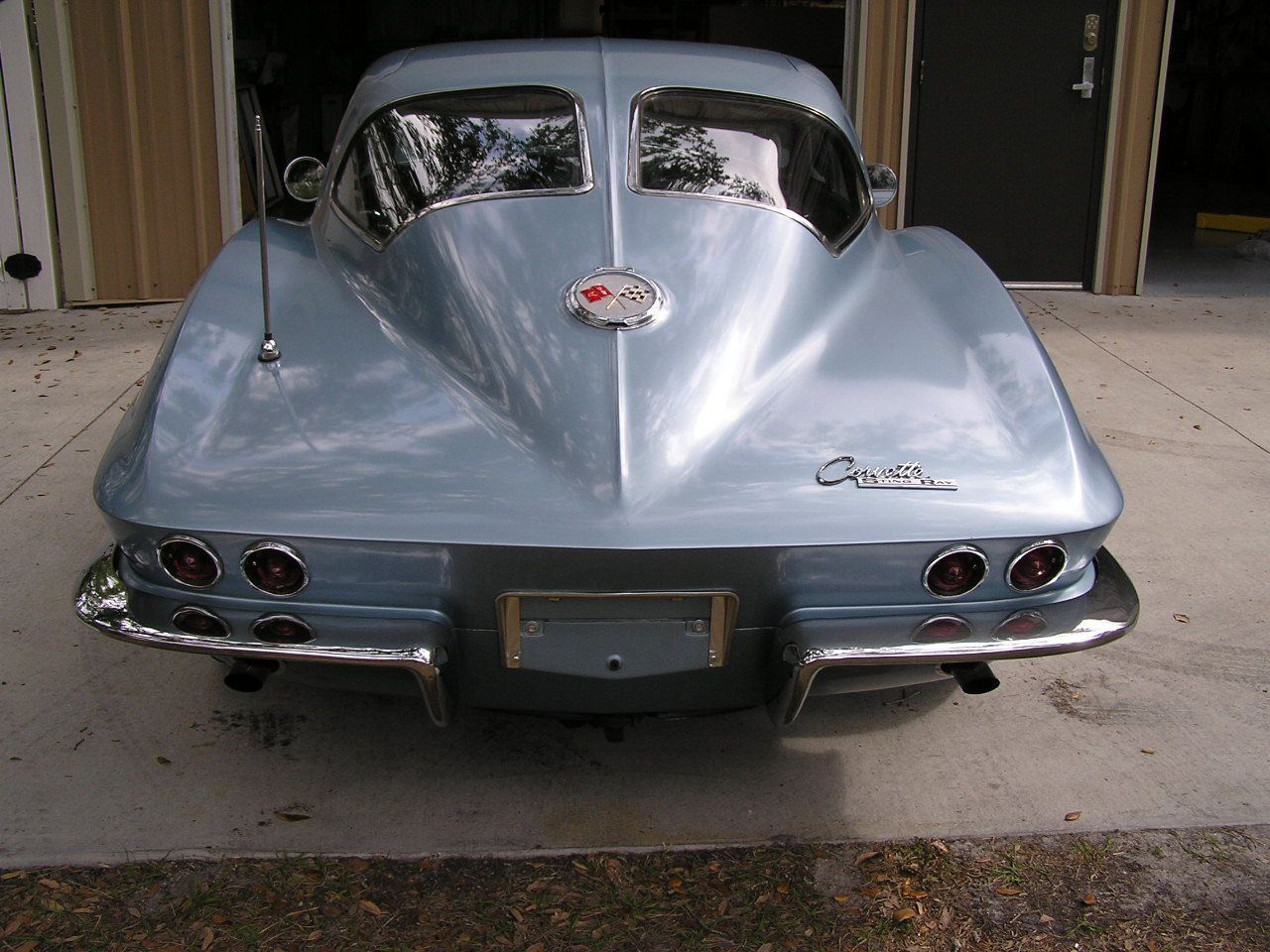 C2 63' hub caps - CorvetteForum - Chevrolet Corvette Forum Discussion