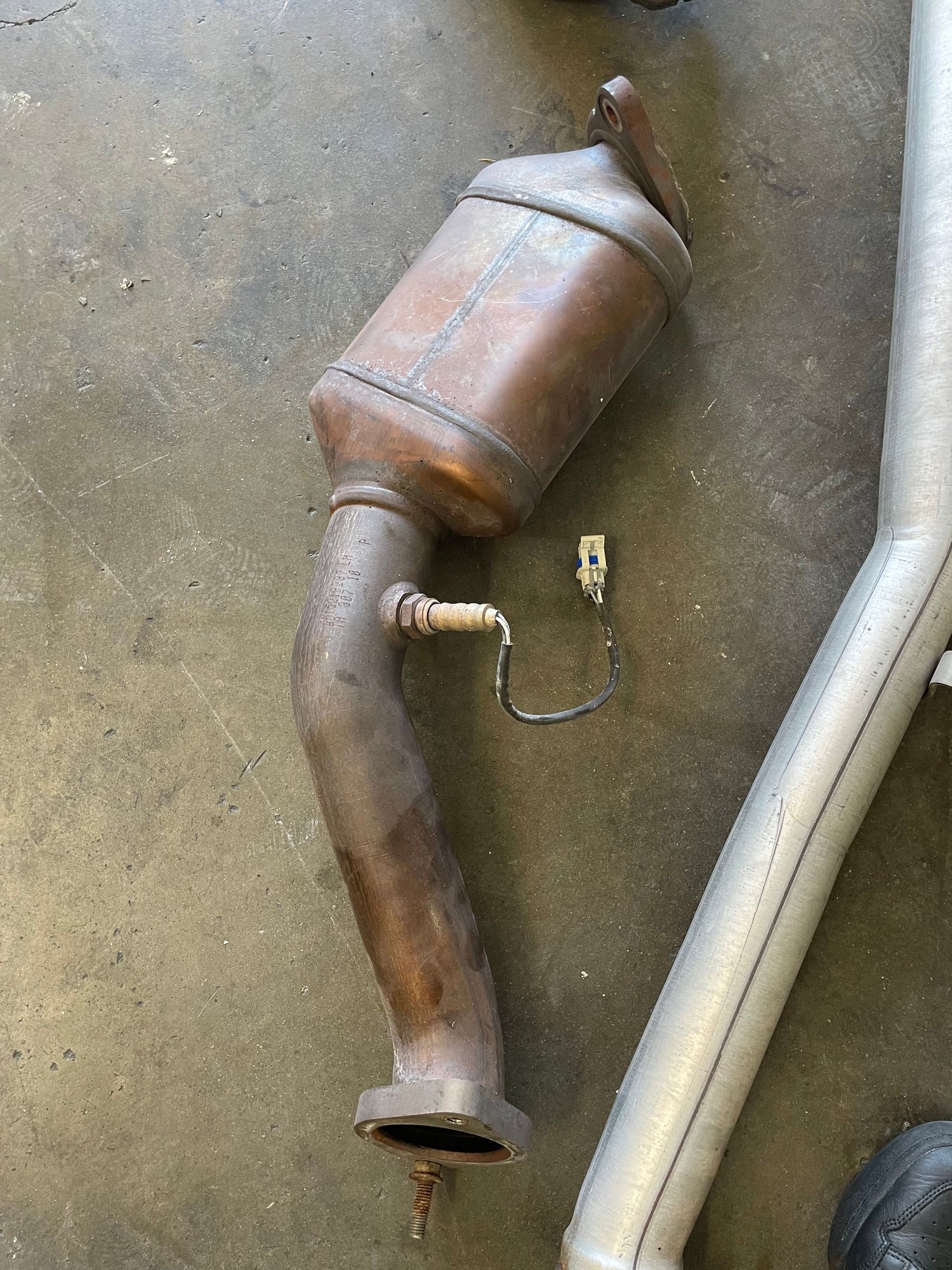 FS (For Sale) LS3 Manifolds, Cats, X-Pipe - CorvetteForum - Chevrolet ...