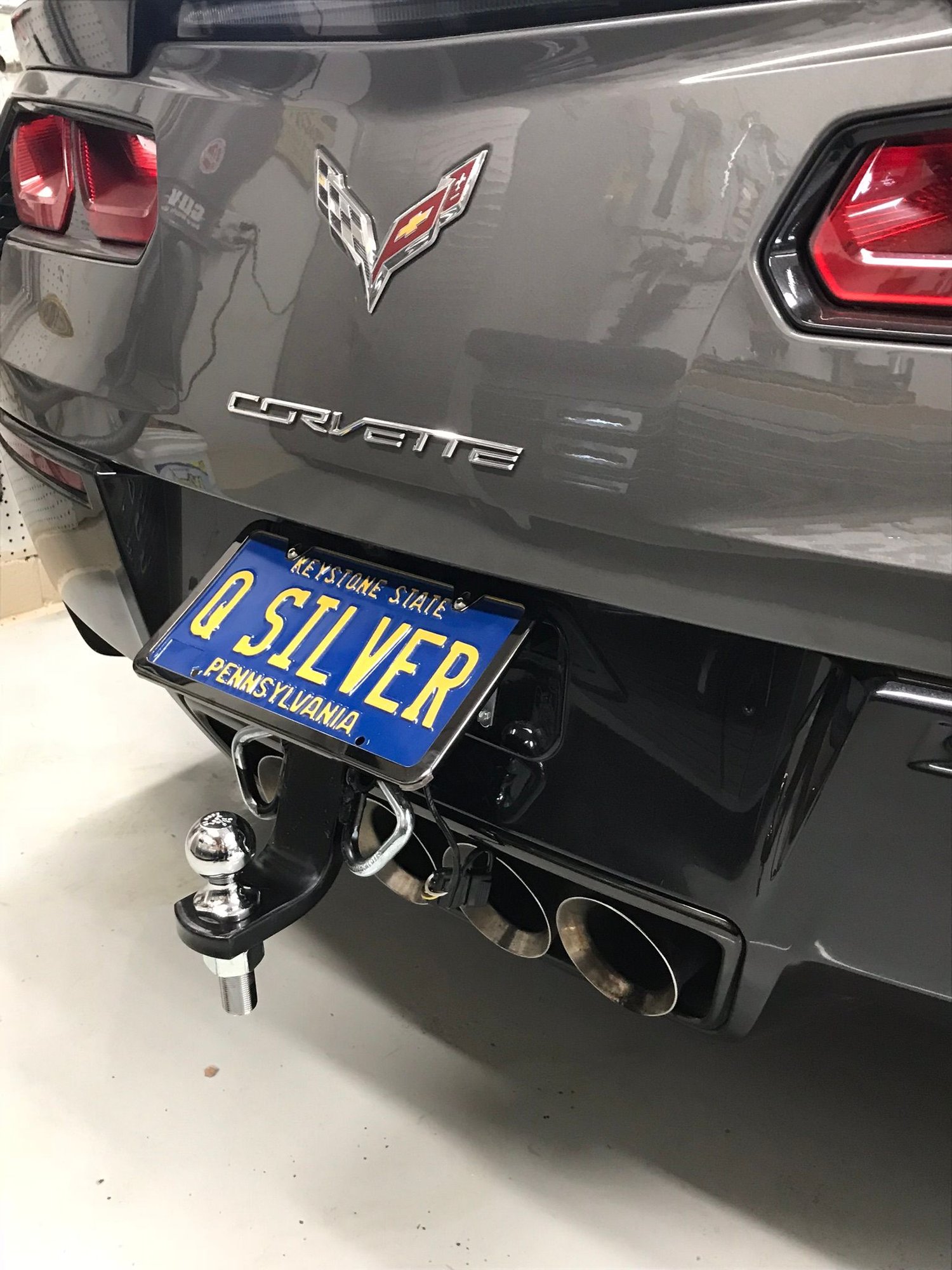 Tow hitch behind license plate? C7 - CorvetteForum - Chevrolet Corvette ...