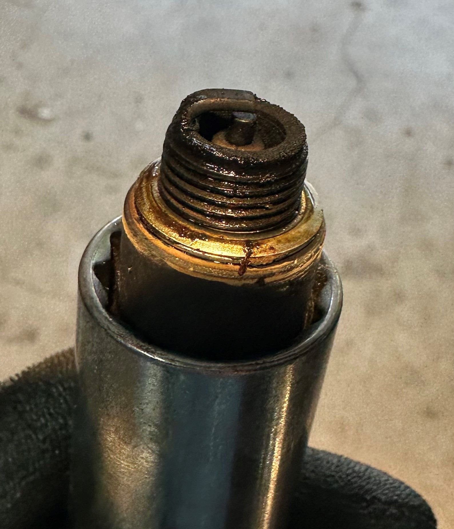 Burnt spark plug wire boot and fouled plugs? - CorvetteForum ...