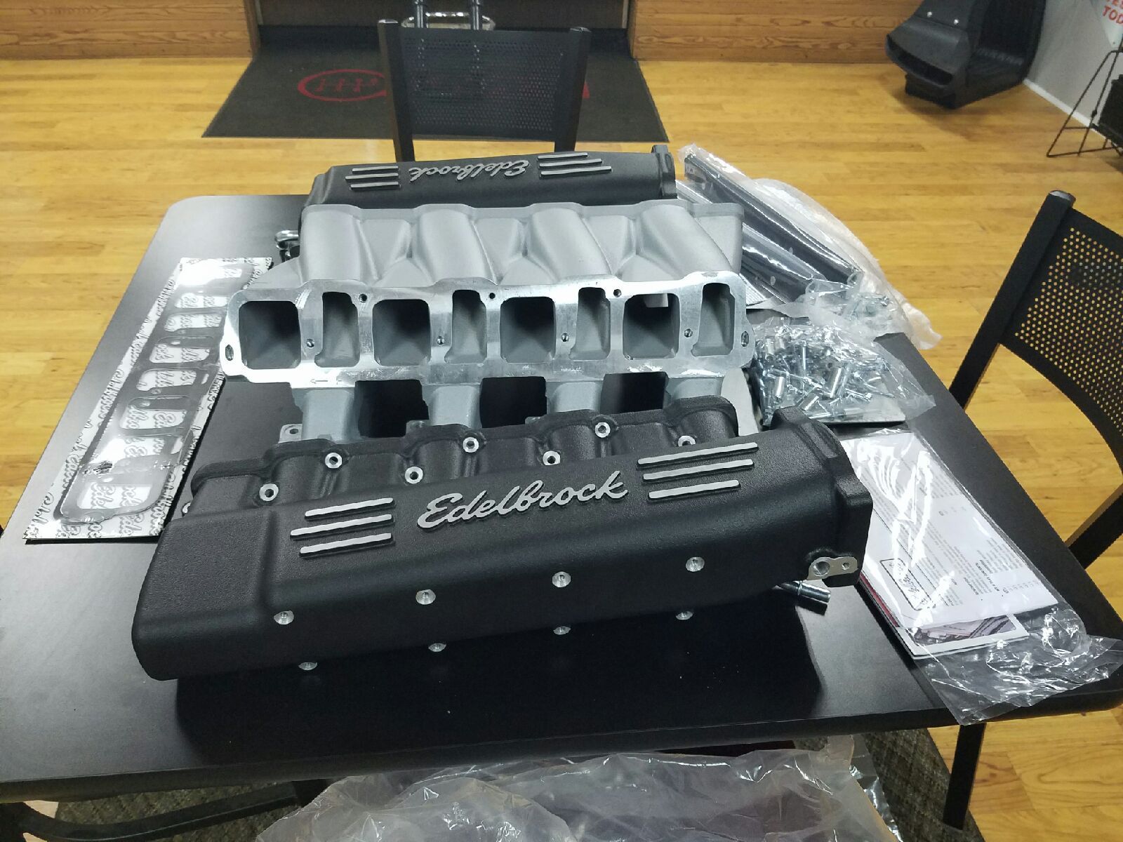 Edelbrock LS3 Cross-Ram Intake Manifold - CorvetteForum - Chevrolet ...