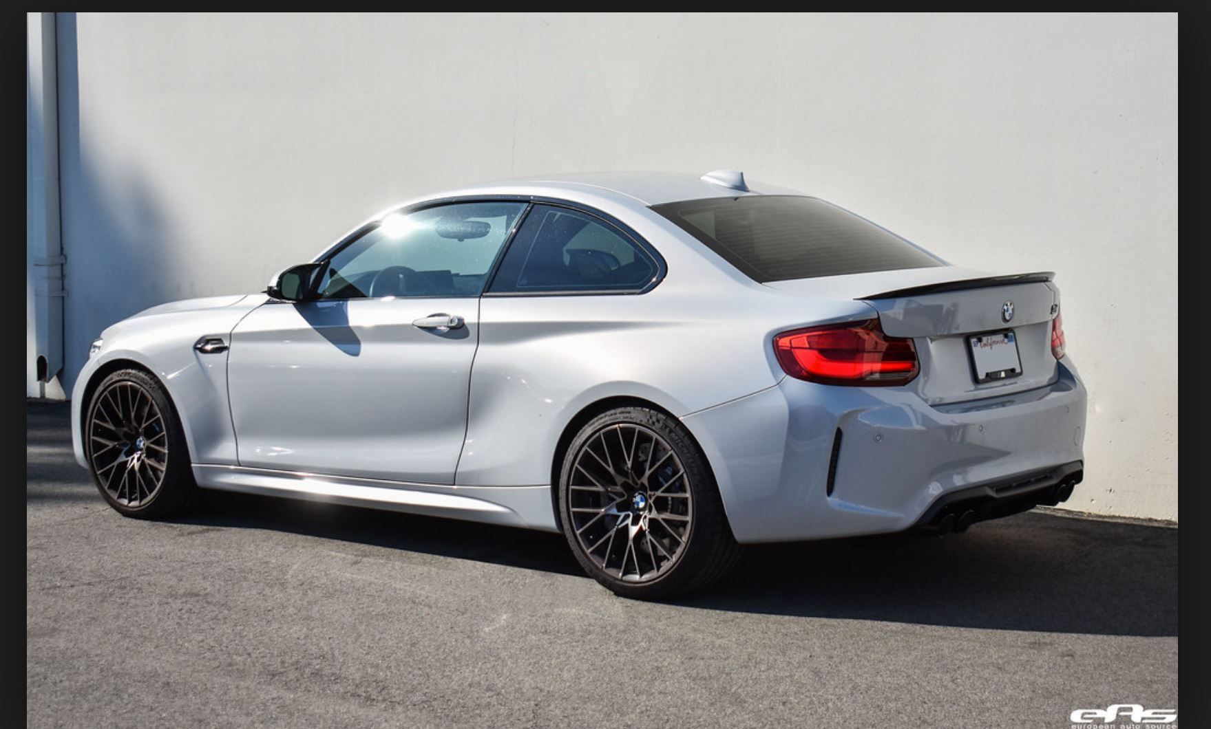 Ceramic Matrix Gray Metallic vs Arctic White? - CorvetteForum ...