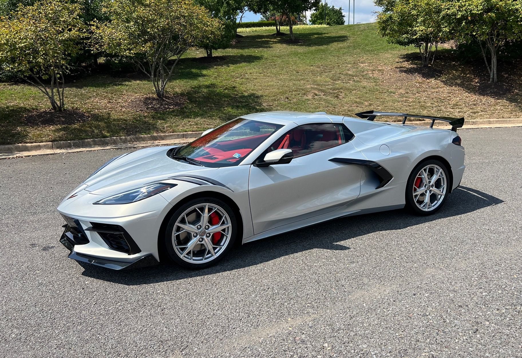 C8 Silver Flair Metalic with trident wheels pic? - CorvetteForum ...