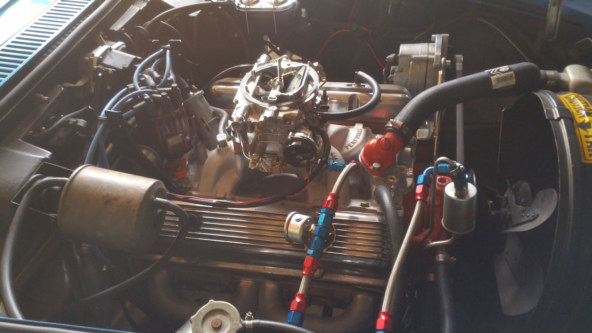 Hard fuel line routing of Edelbrock 1406 - CorvetteForum - Chevrolet ...