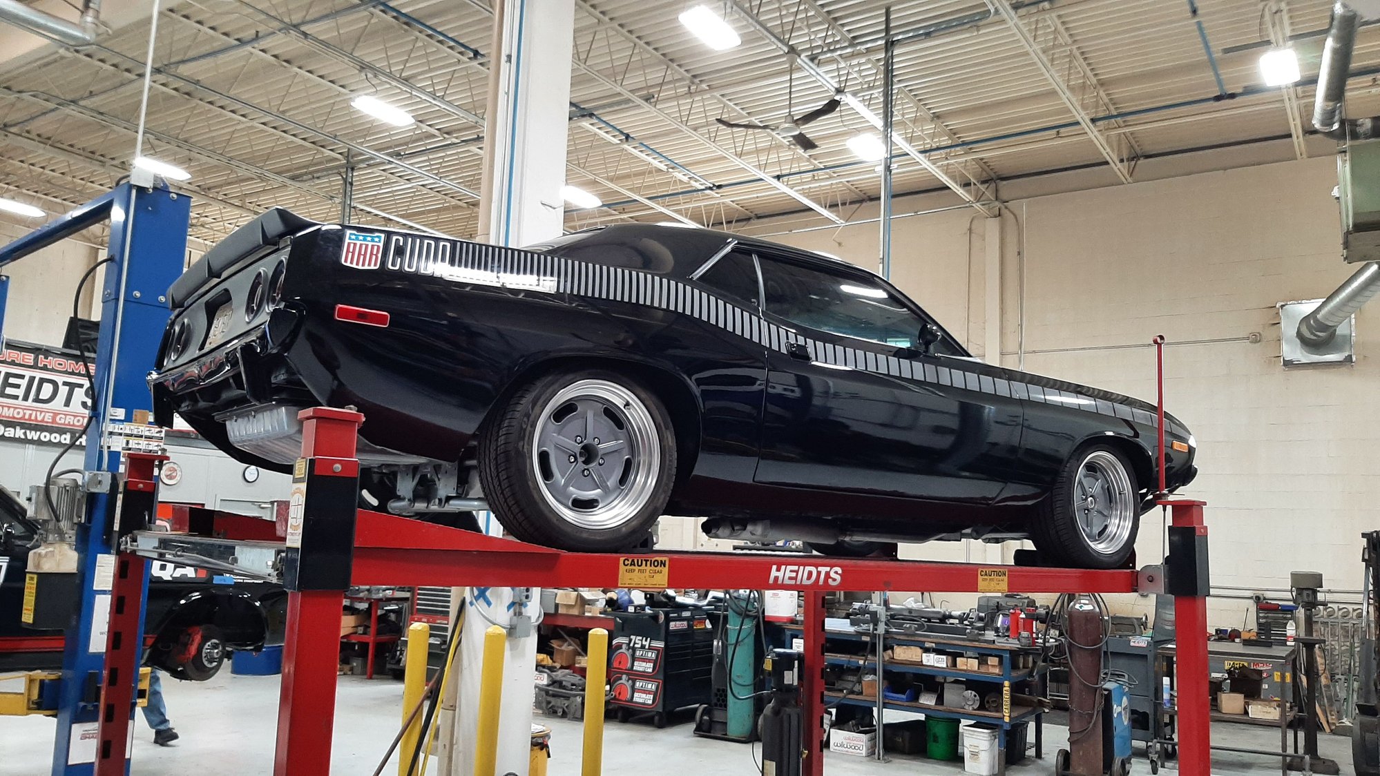 Heidts spring open house photos - CorvetteForum - Chevrolet Corvette ...