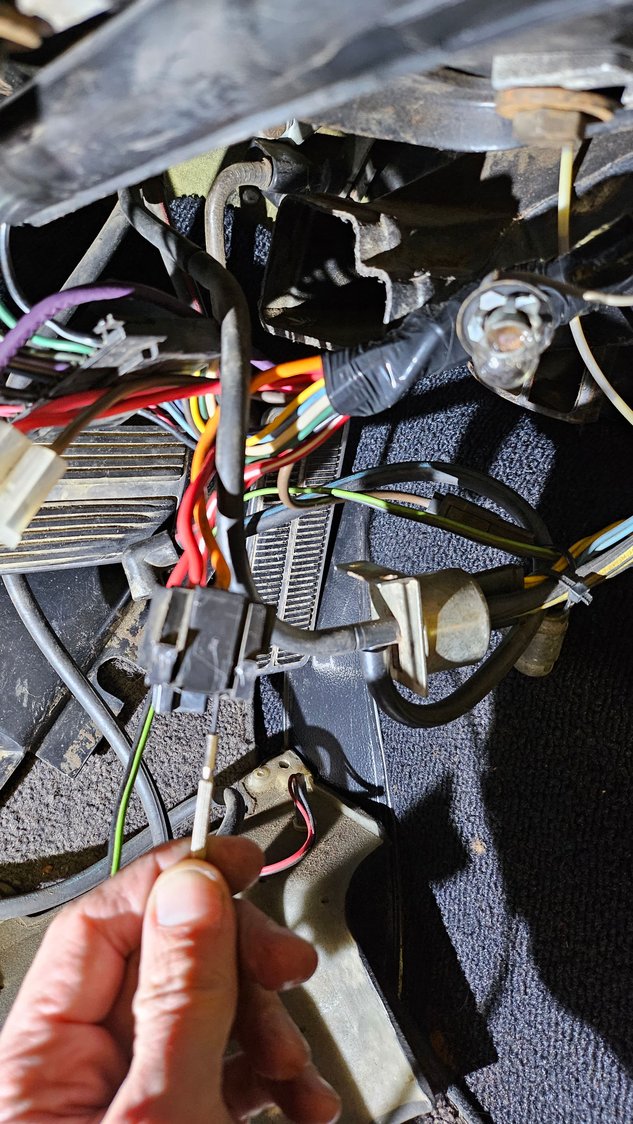 69 Wiring Question - Steering Wheel Keyed Switch - CorvetteForum ...