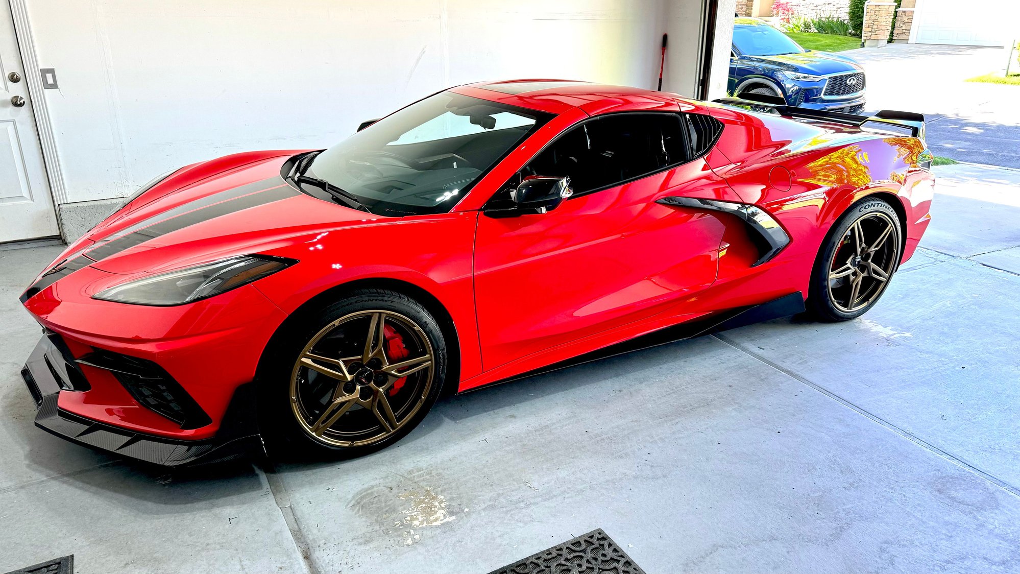 FS (For Sale) C8 Side Louvers, window buffers and steering wheel carbon ...