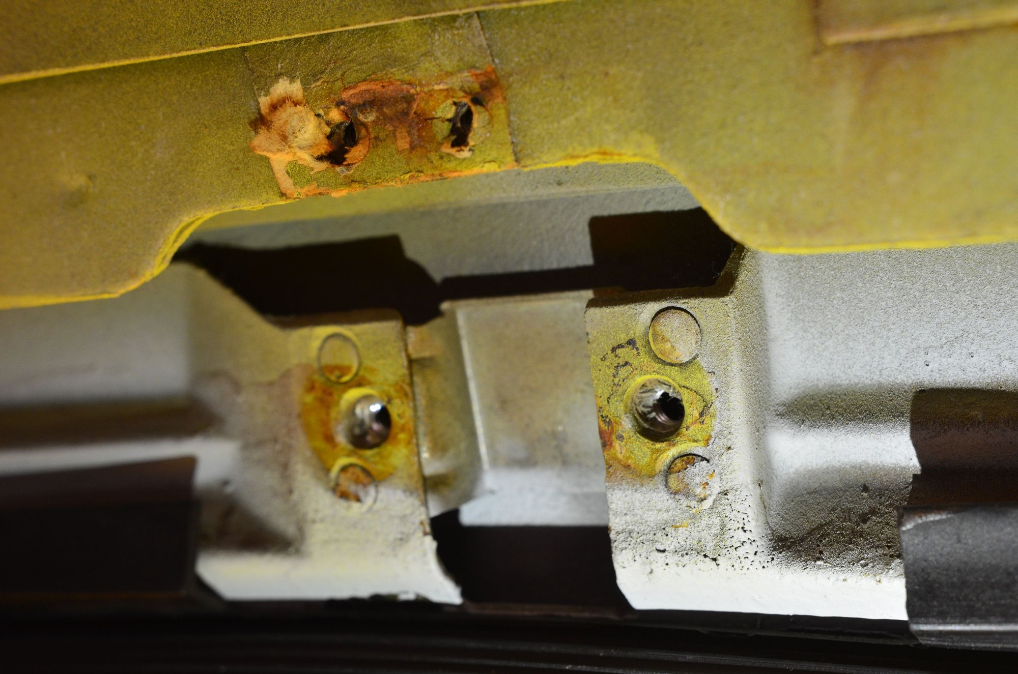 Installing 68-72 replaceable rear window in 73-77 coupe - CorvetteForum ...