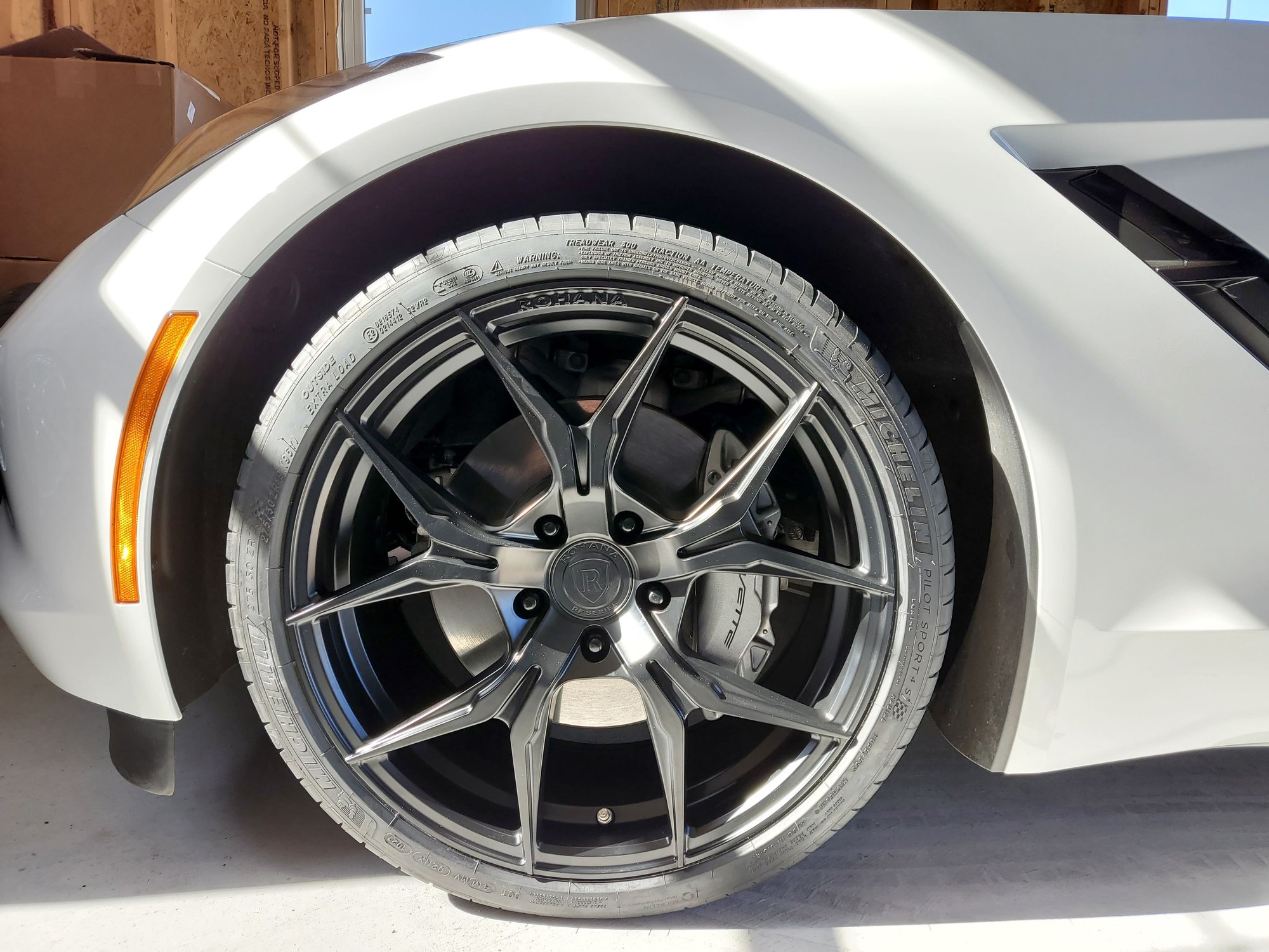 2017 Stingray with Rohana 19x95 275/30/19 and 20x12 325/25/20 rims ...