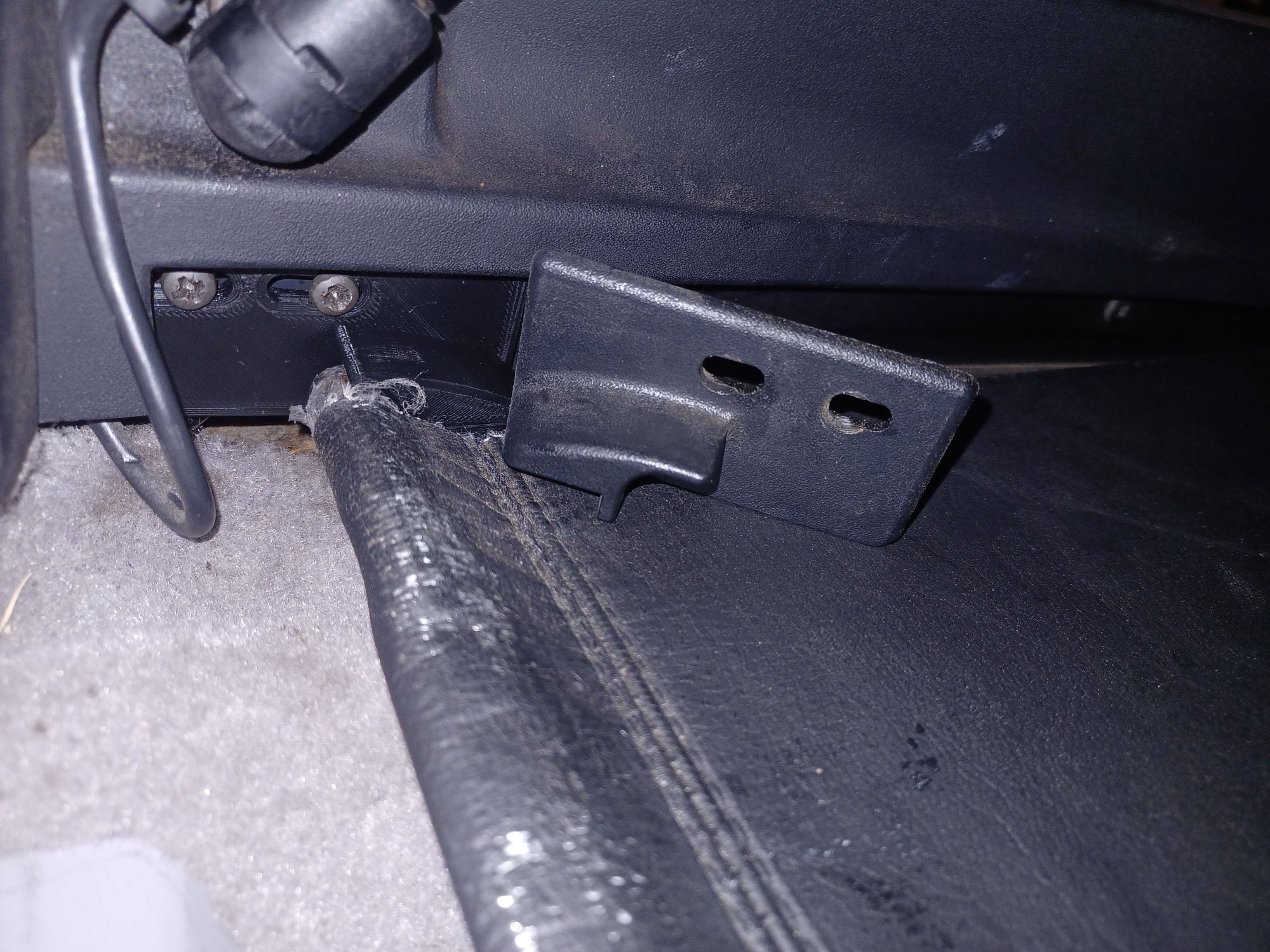 C4 Tonneau Cover Clips - CorvetteForum - Chevrolet Corvette Forum ...