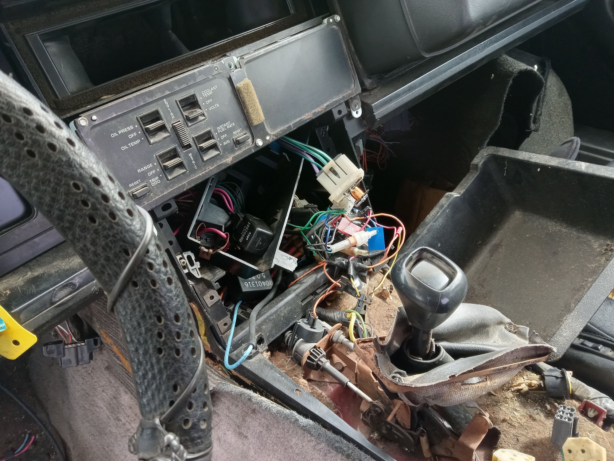 Can a 1985 C4 run without the computer (PROM) - CorvetteForum ...