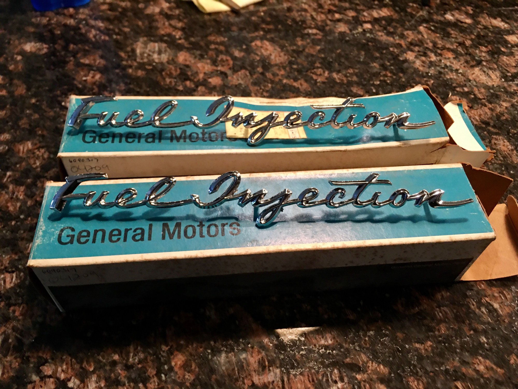 FS (For Sale) 58-61 Fuel Injection Emblems (OEM) - CorvetteForum ...