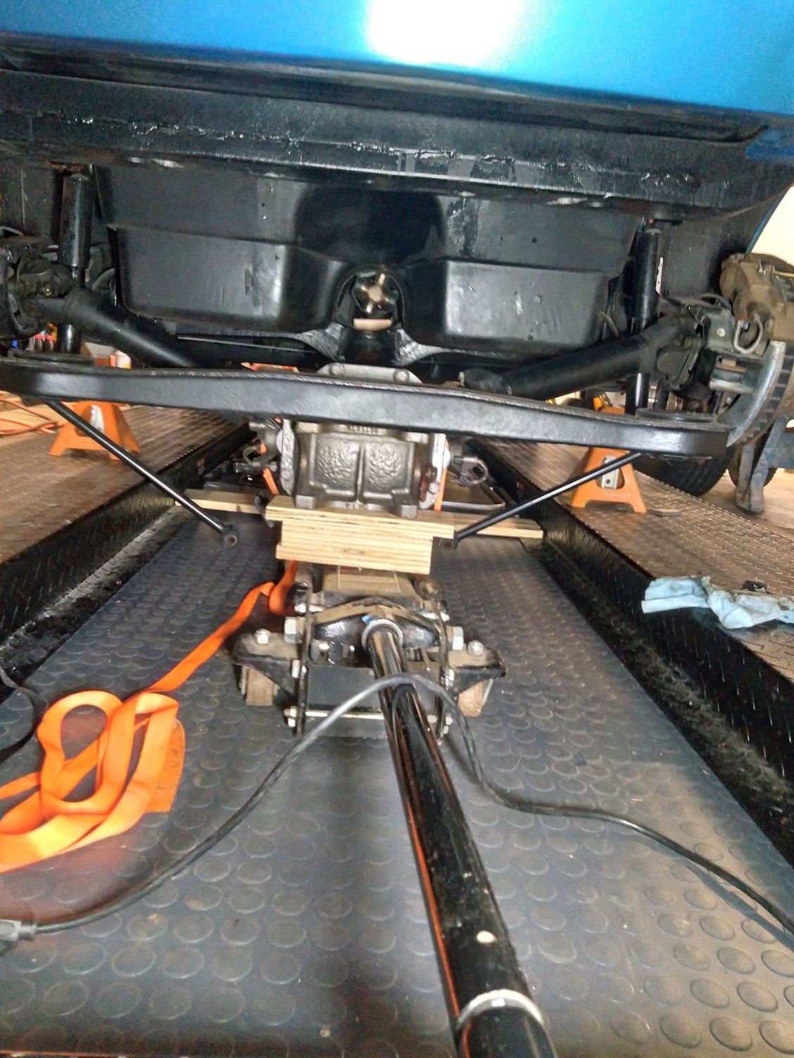 Pulling rear end - CorvetteForum - Chevrolet Corvette Forum Discussion