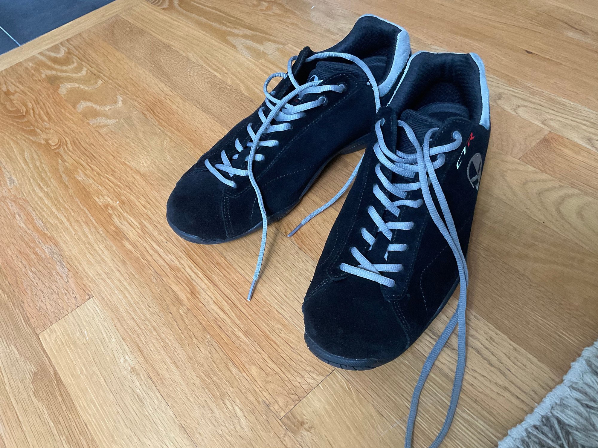 FS (For Sale) (SOLD) Piloti C7R Racing Shoes (size 11) - CorvetteForum ...