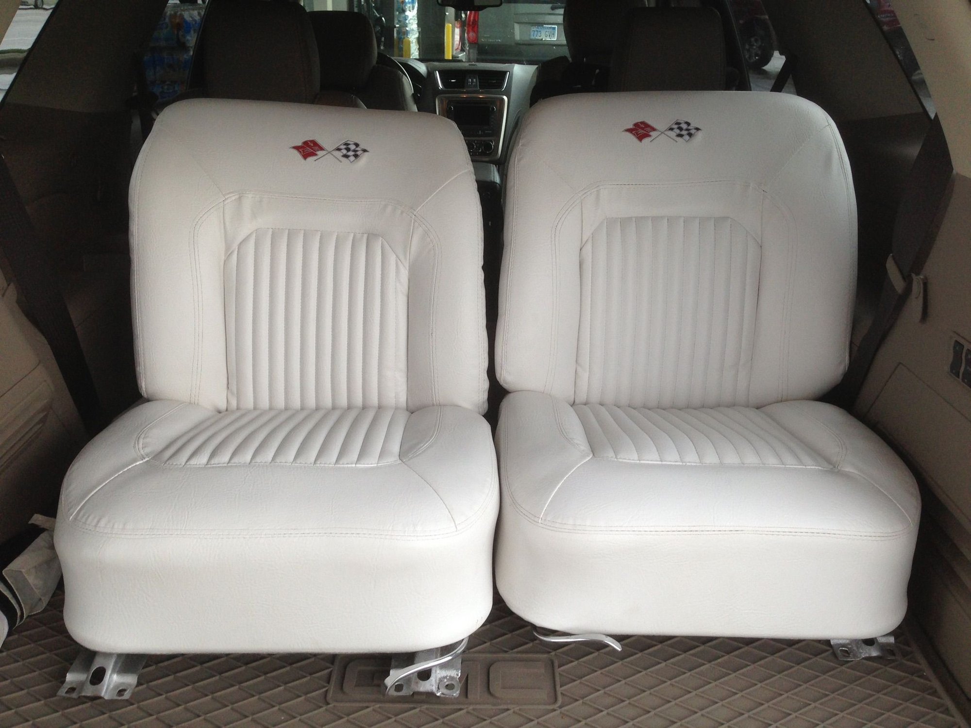 Seat recommendations for C1 RestoMod - CorvetteForum - Chevrolet ...