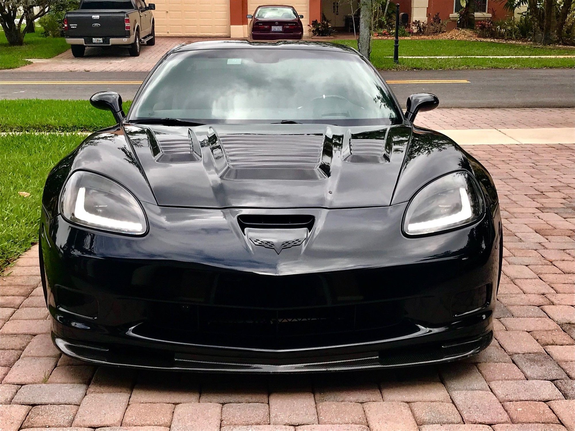 Show us your custom hoods on your C6 - Page 3 - CorvetteForum ...