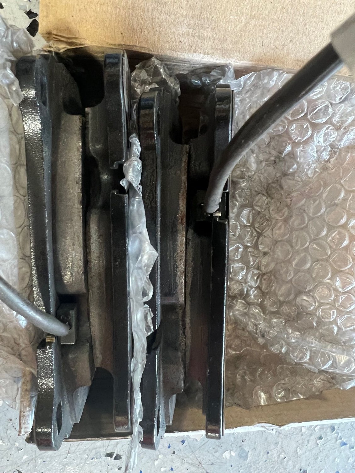 FS (For Sale) Multiple sets of used CCB front and rear pads ...