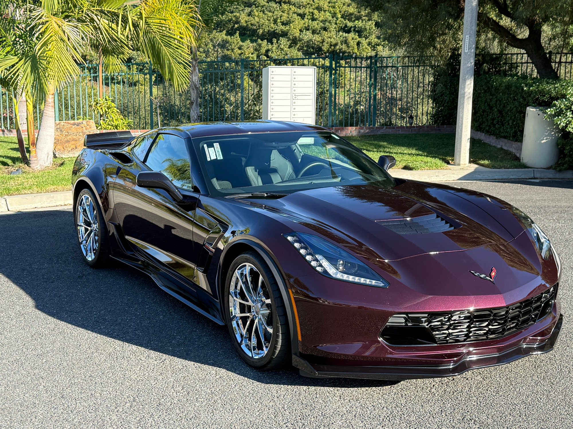 Corvette 2017 Grand Sport C7 - only 735 original miles - Page 2 ...