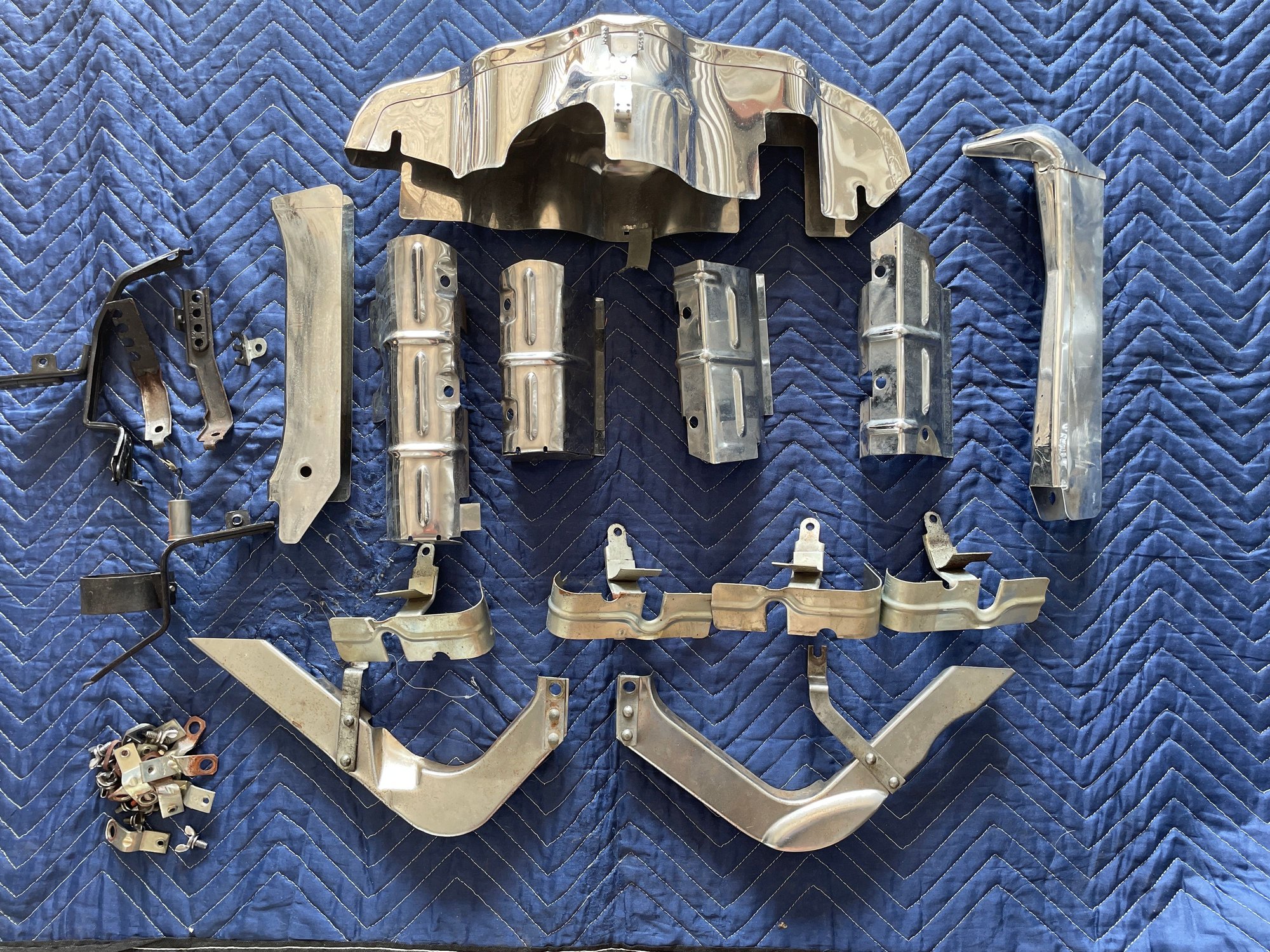 FS (For Sale) 1964 OEM ignition shielding complete set - CorvetteForum ...