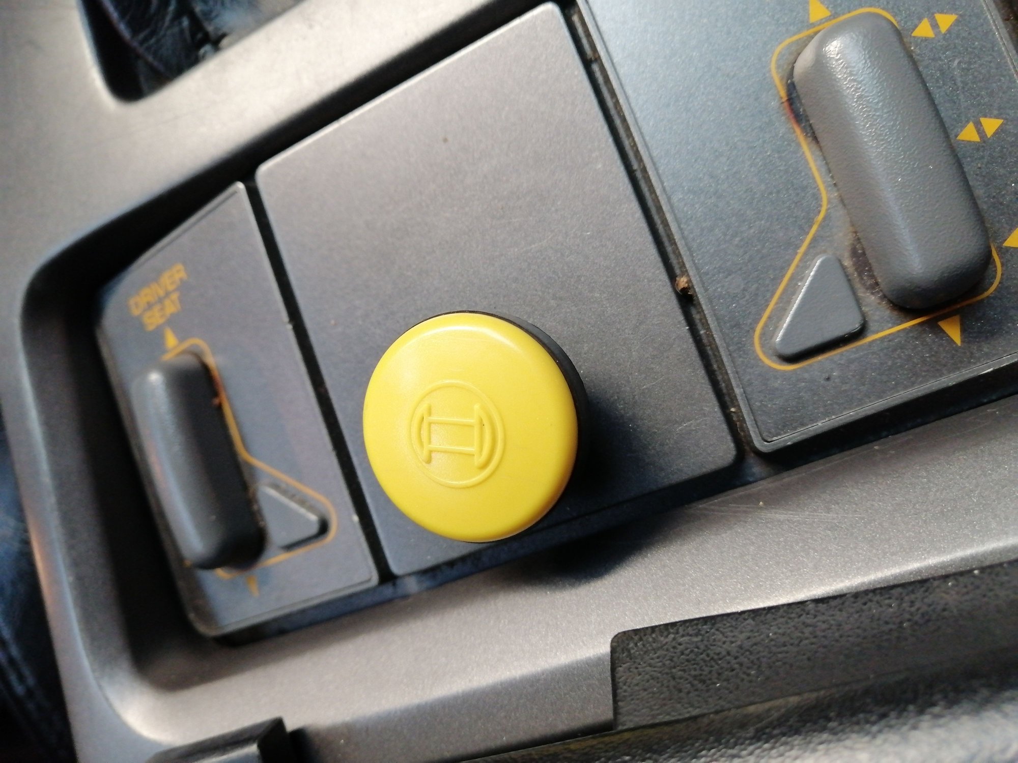 Corvette C4 Switch - CorvetteForum - Chevrolet Corvette Forum Discussion