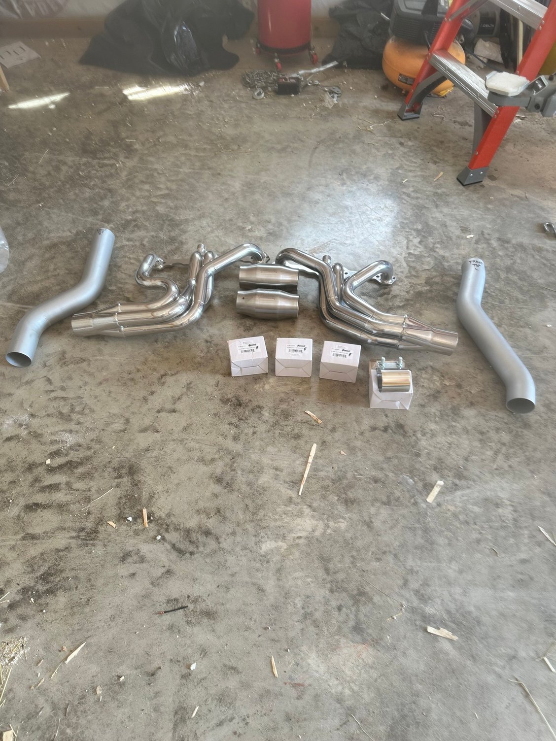 FS (For Sale) Exotic Muscle C4 Headers and extension pipes ...