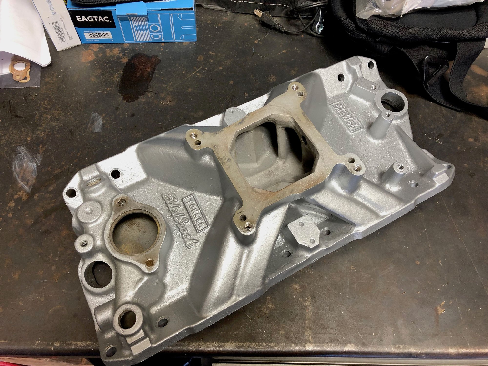 FS (For Sale) Edelbrock 2725 Torker Intake Manifold SBC - CorvetteForum ...